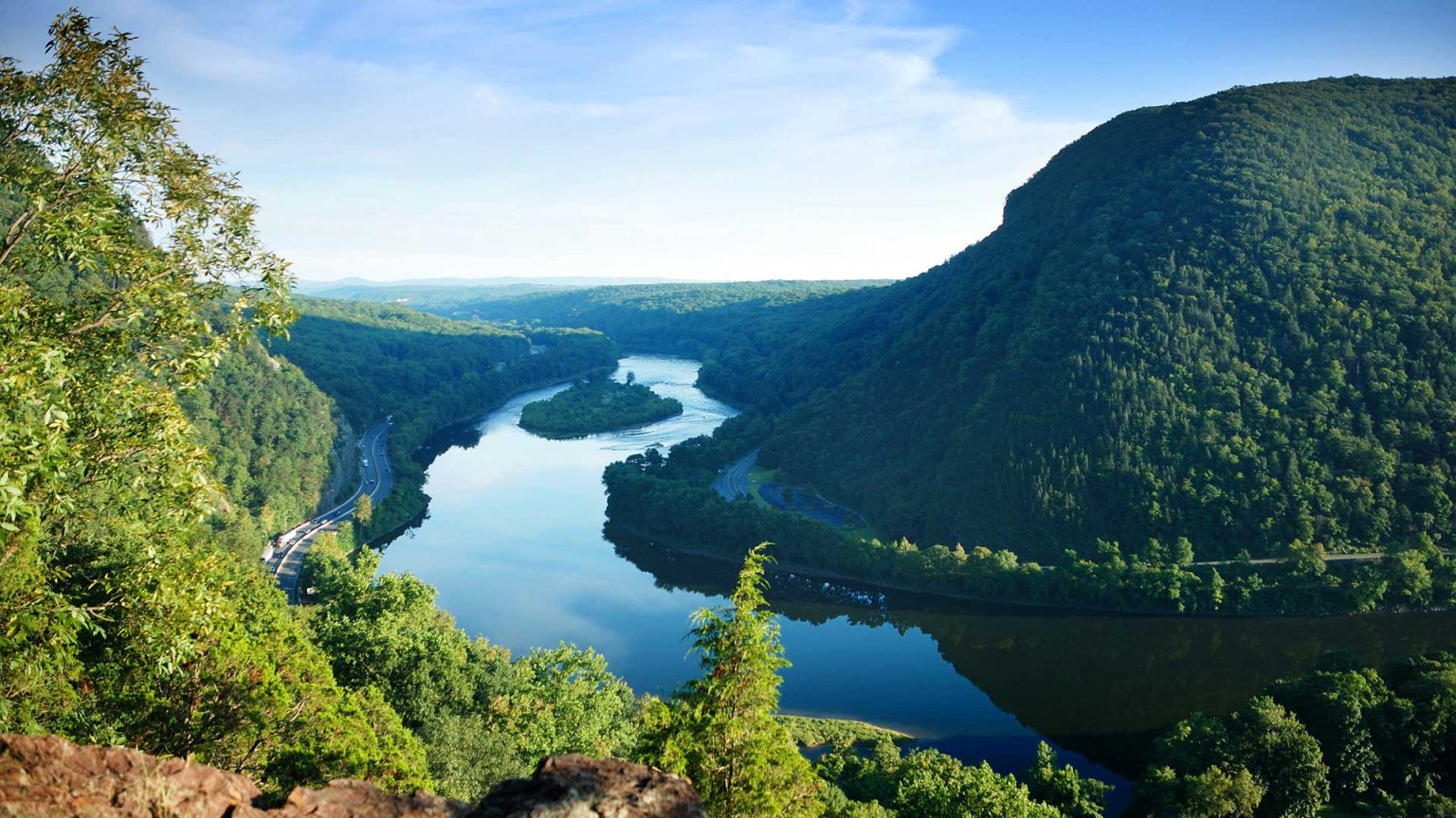 Pennsylvania dating site. Connect with Local Singles Today!